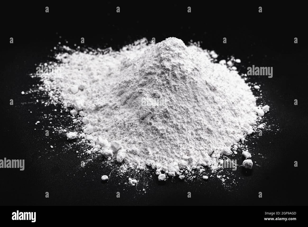 Magnesium hydroxide Banque de photographies et d’images à haute ...