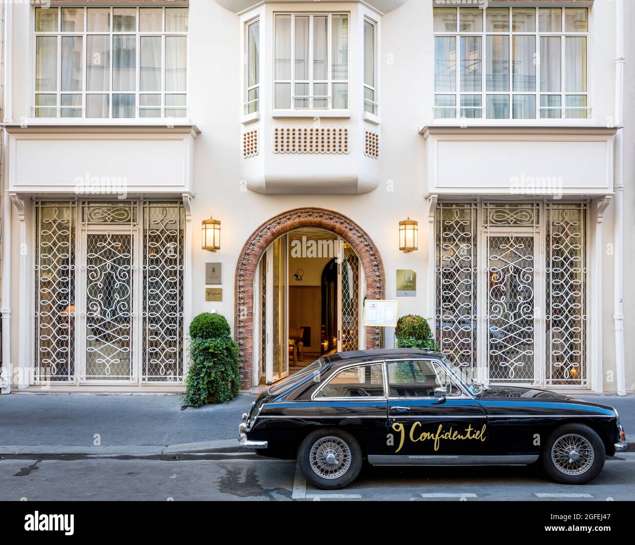 9 confidentiel Banque de photographies et d’images à haute résolution ...