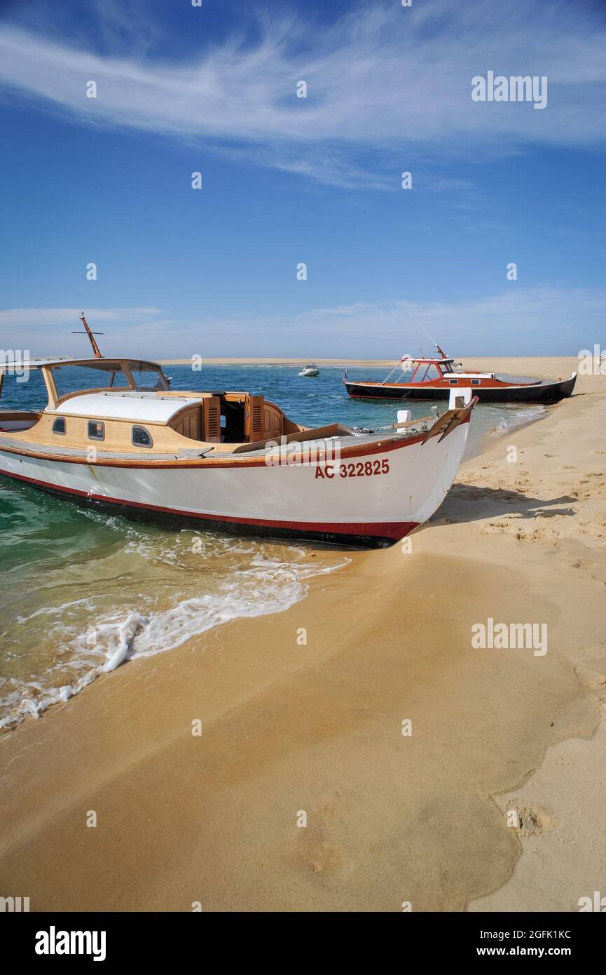 Pinasses de france Banque de photographies et d’images à haute ...