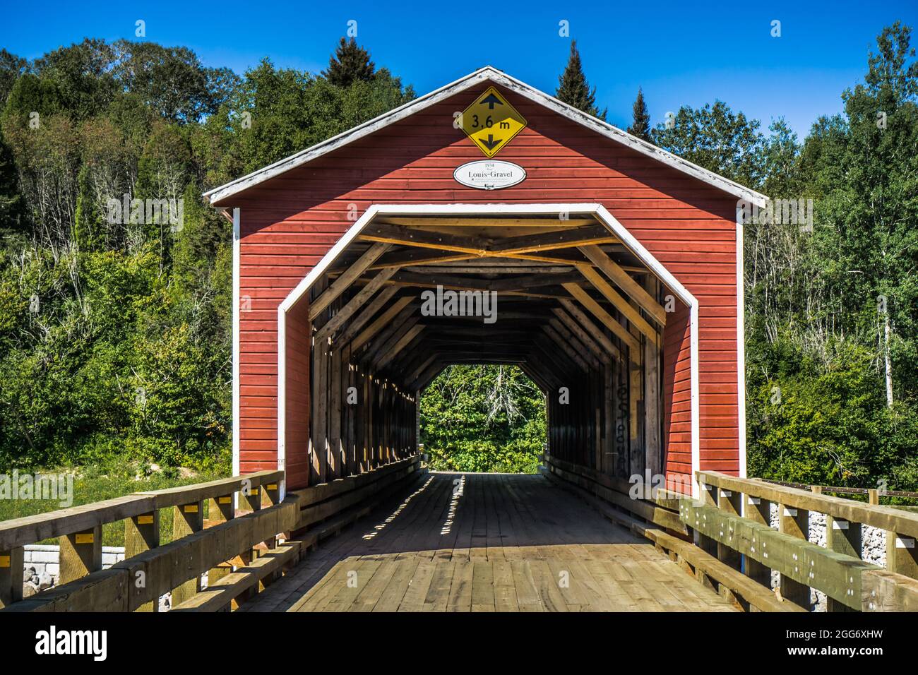 Covered bridge canada Banque de photographies et d’images à haute ...