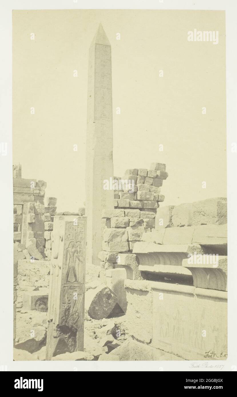 Lotus column at temple of luxor Banque de photographies et d’images à ...