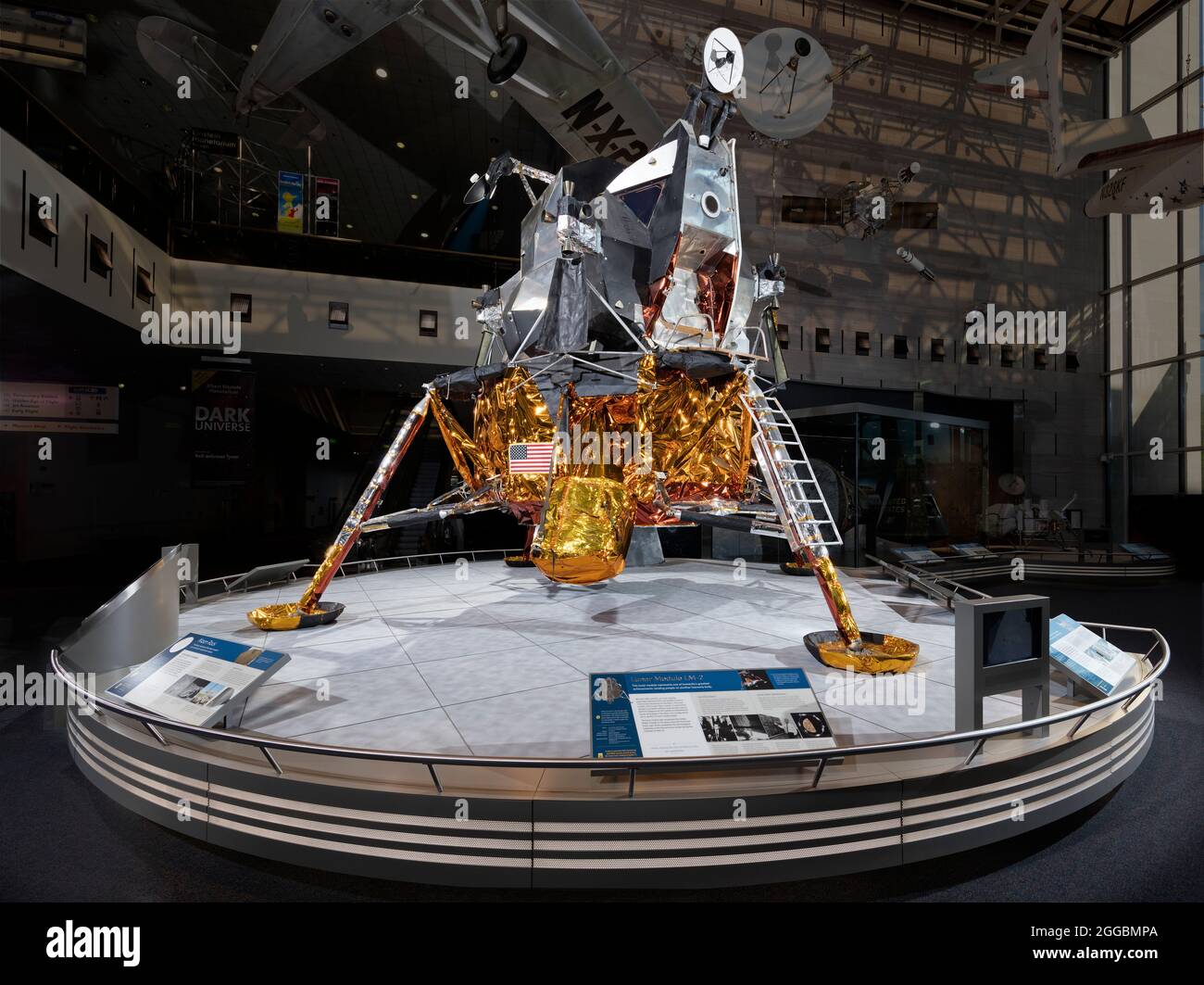 Moteur d'ascension du module lunaire apollo Banque de photographies et ...