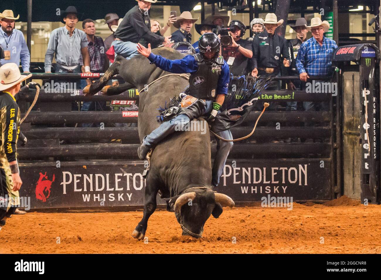 Fort Worth, Texas, États-Unis. 29 août 2021. Des Bull Riders ...