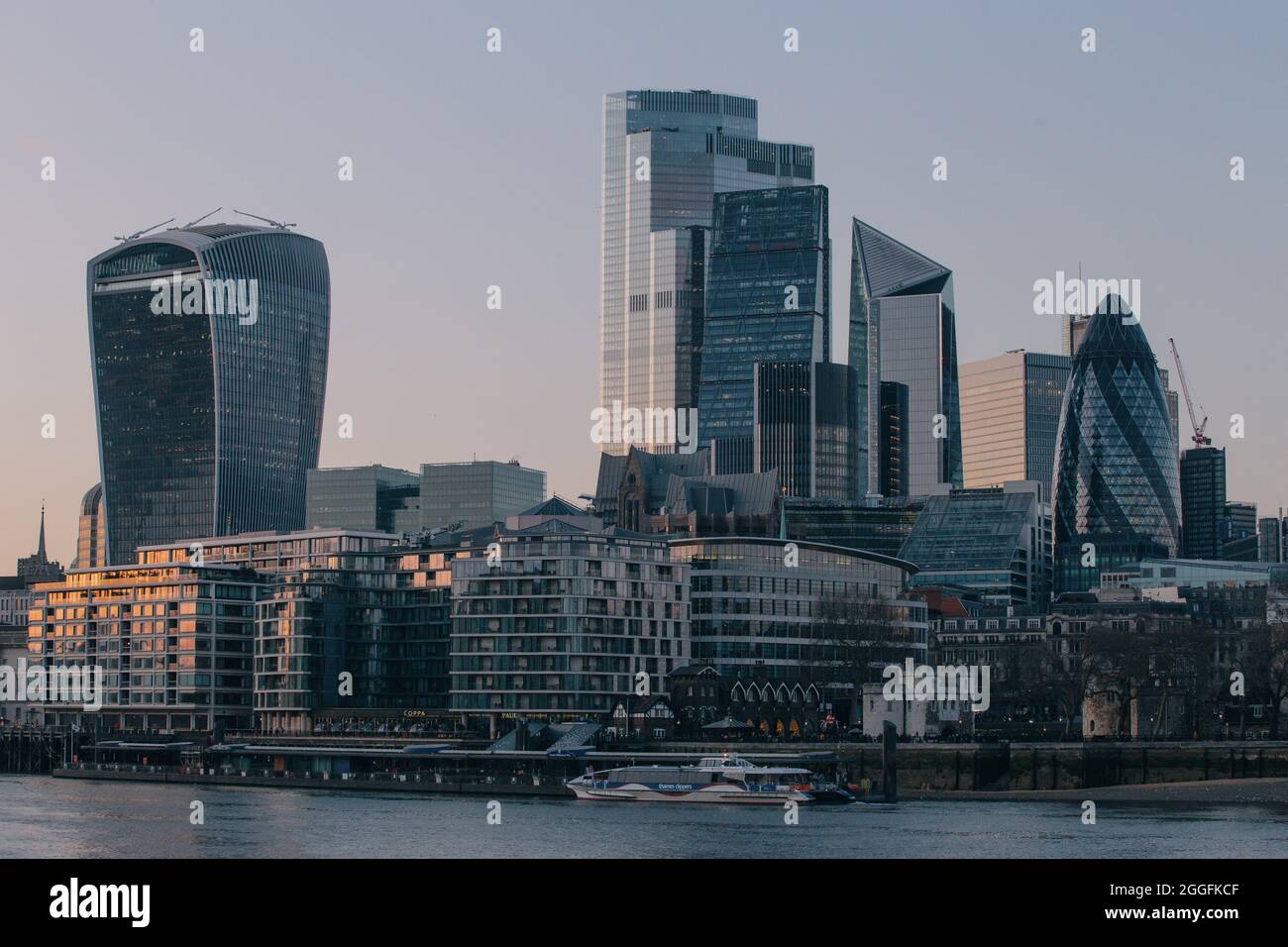 The scalpel building london Banque de photographies et d’images à haute ...