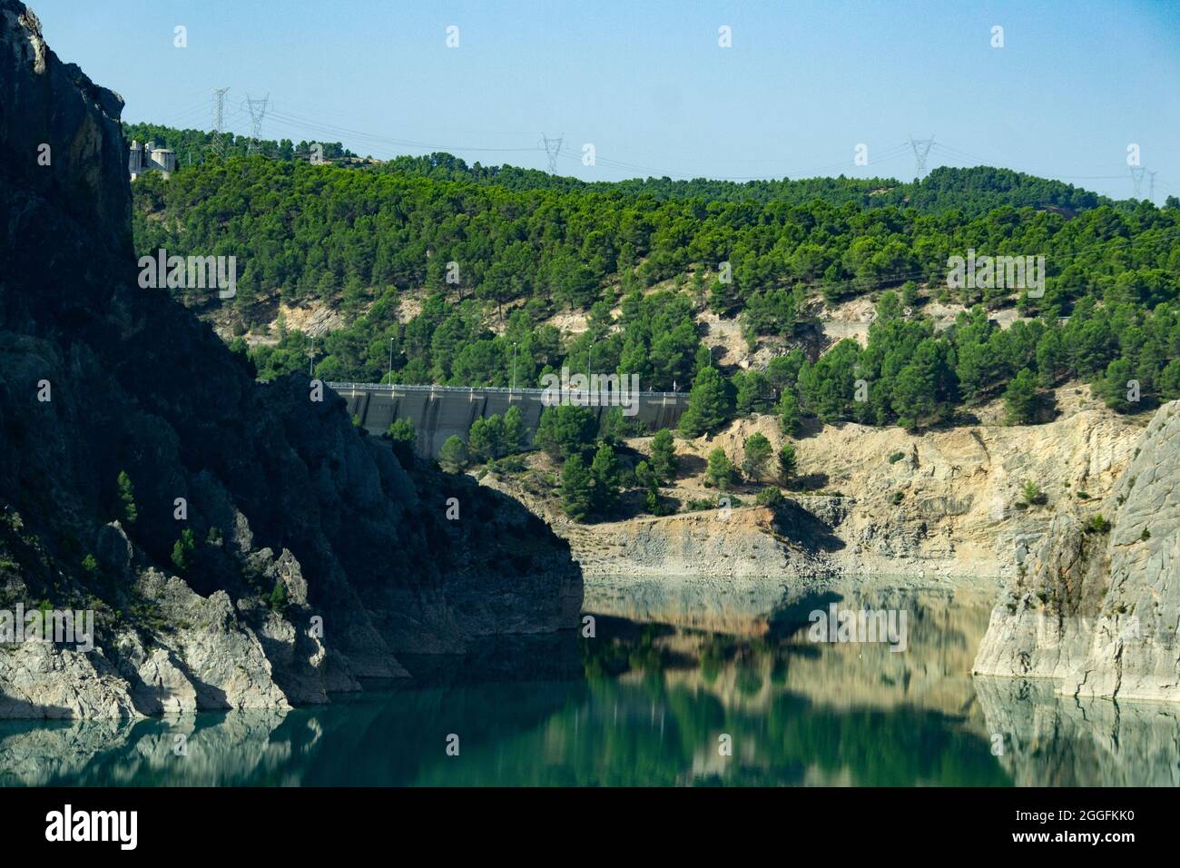 Barrage de contreras Banque de photographies et d’images à haute ...