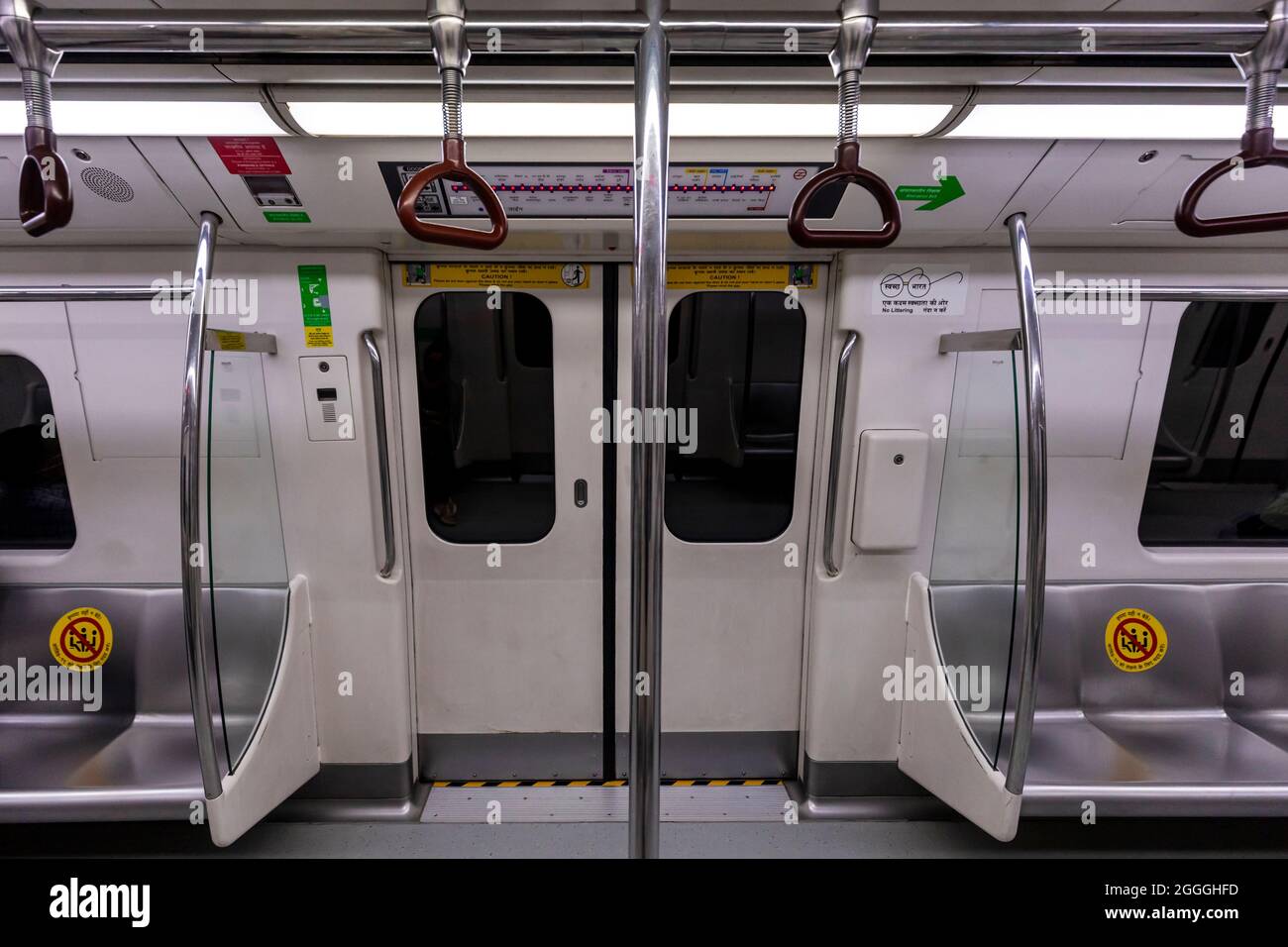 Delhi metro rail Banque de photographies et d’images à haute résolution ...