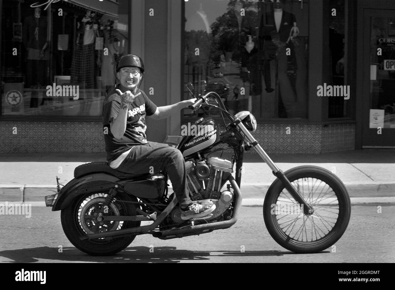 Harley davidson motorcycle Banque d'images noir et blanc - Alamy