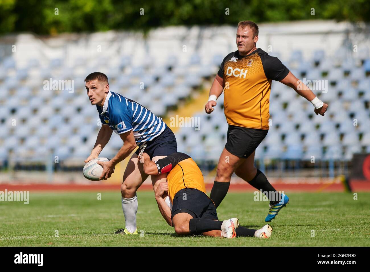 Rugby aggression Banque de photographies et d’images à haute résolution ...