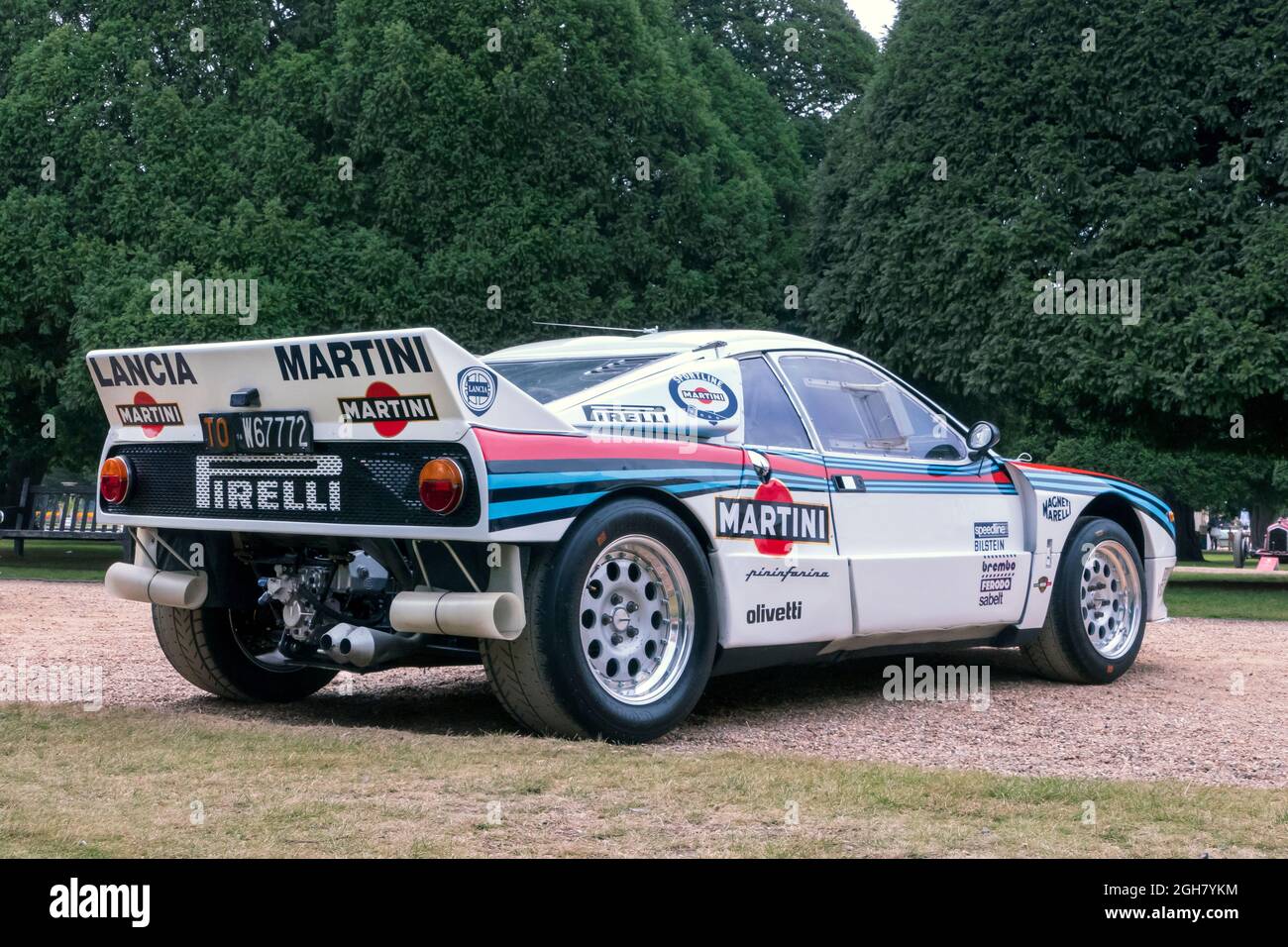 Lancia 037 rally car Banque de photographies et d’images à haute ...