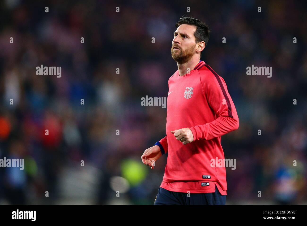 Lionel Messi du FC Barcelona lors de l'échauffement avant le match lors du match de la Ligue des ...