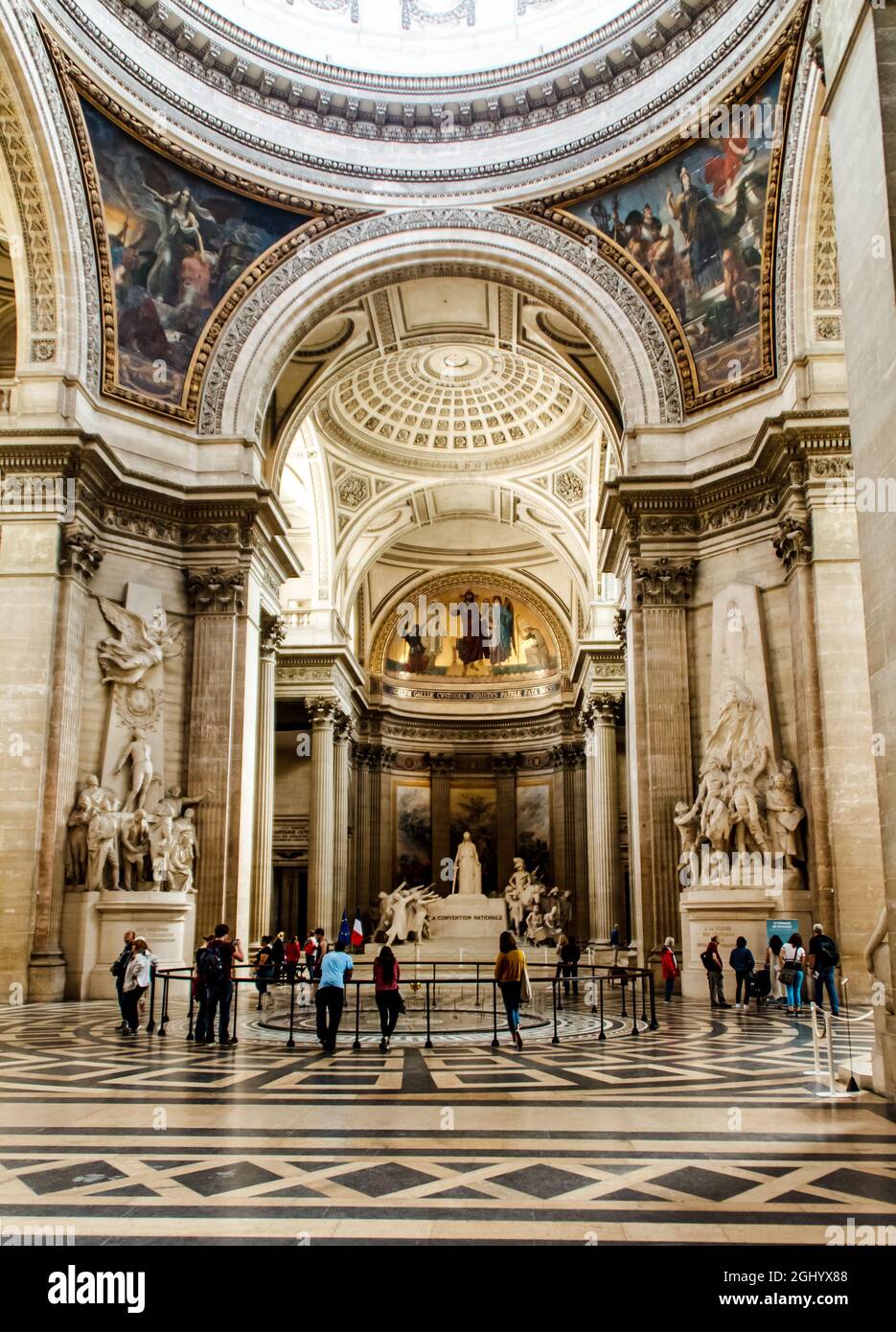 Interior pantheon paris france Banque de photographies et d’images à ...