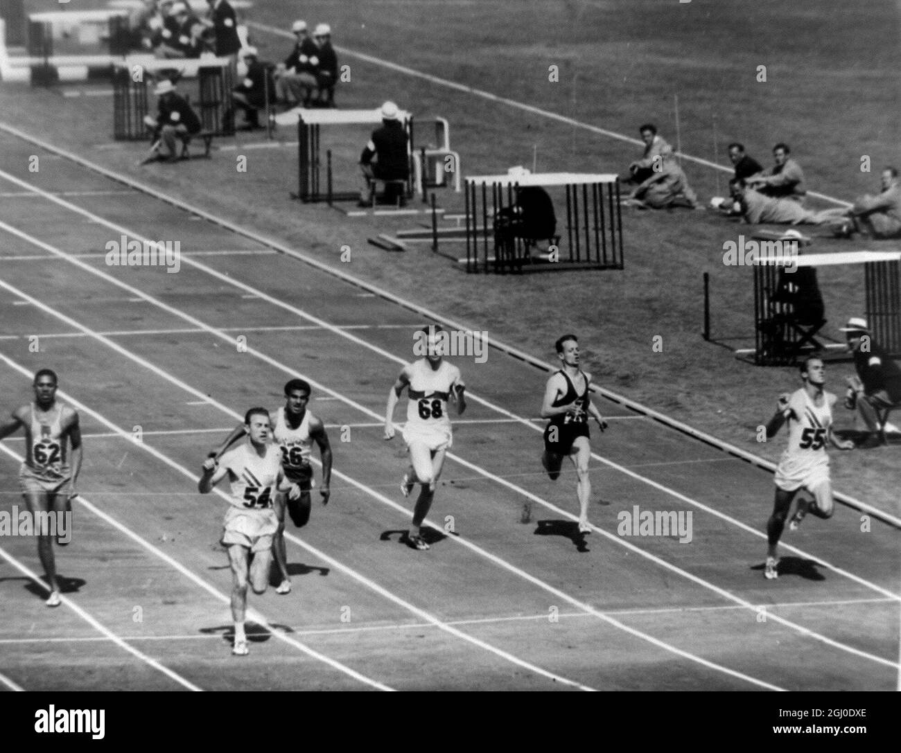 Jeux olympiques de melbourne 1956 Banque de photographies et d’images à ...