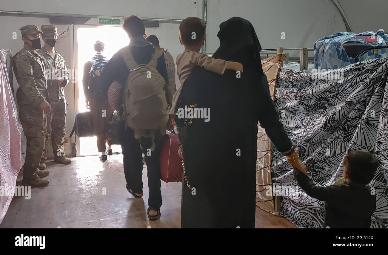 Les soldats de la 127e Compagnie de police militaire, du 759e Bataillon ...
