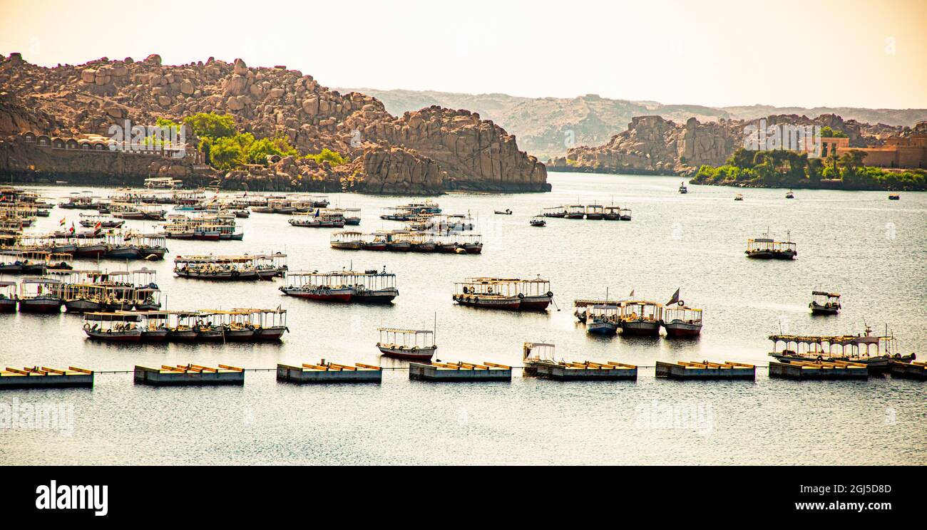 Egypte lac nasser Banque de photographies et d’images à haute ...