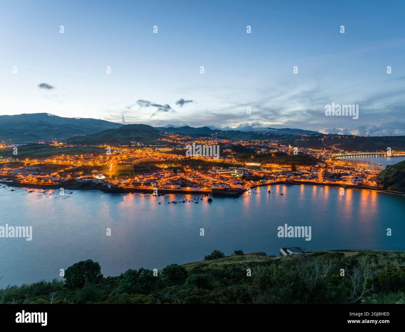 Horta, la ville principale de Faial. L'île de Faial, une île des Açores ...