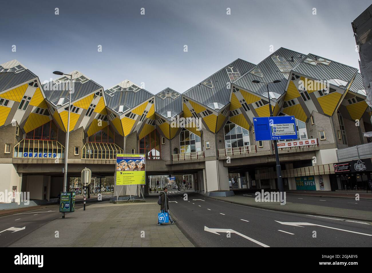 Tt cube Banque de photographies et d’images à haute résolution - Alamy