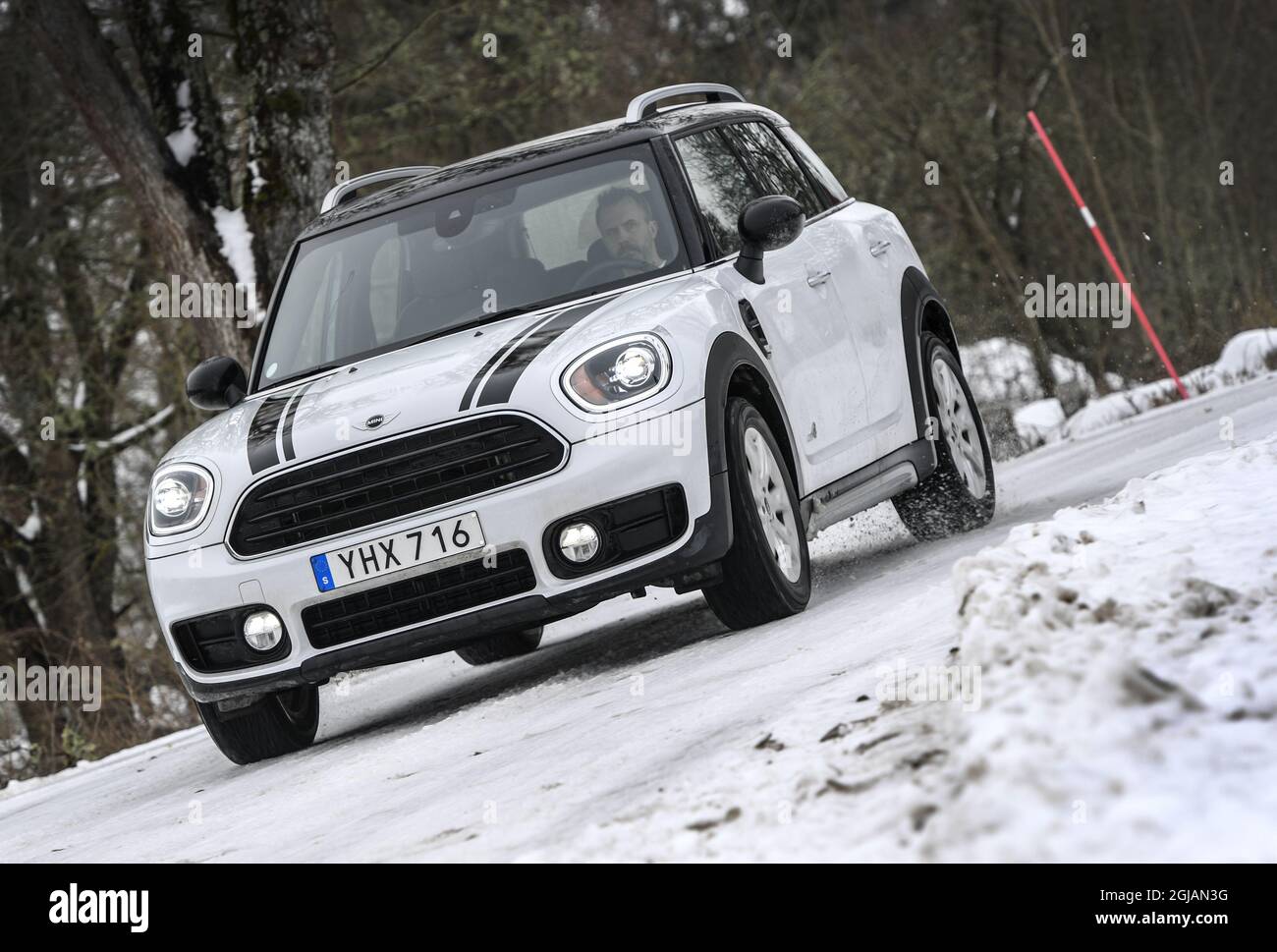 Mini cooper all4 Banque de photographies et d’images à haute résolution ...