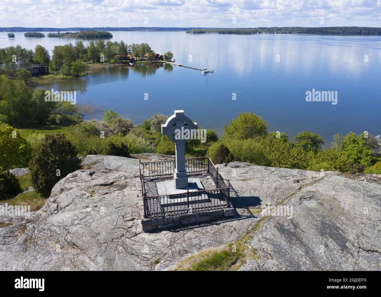 La croix Ansgar. Birka, sur l’île de Bjorko, dans le lac Malaren, est l’une des premières villes ...
