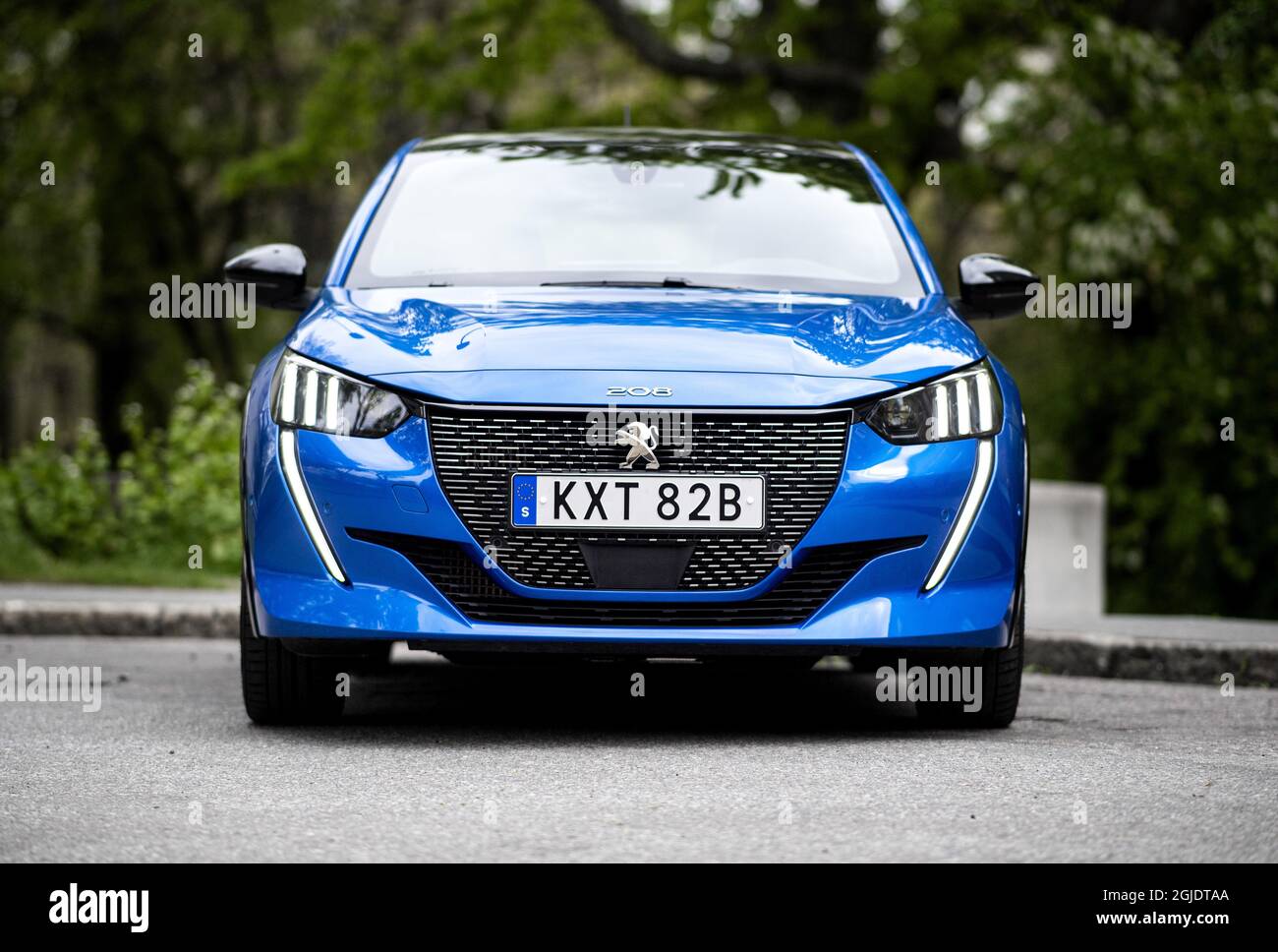 Peugeot 208 gt line Banque de photographies et d’images à haute ...