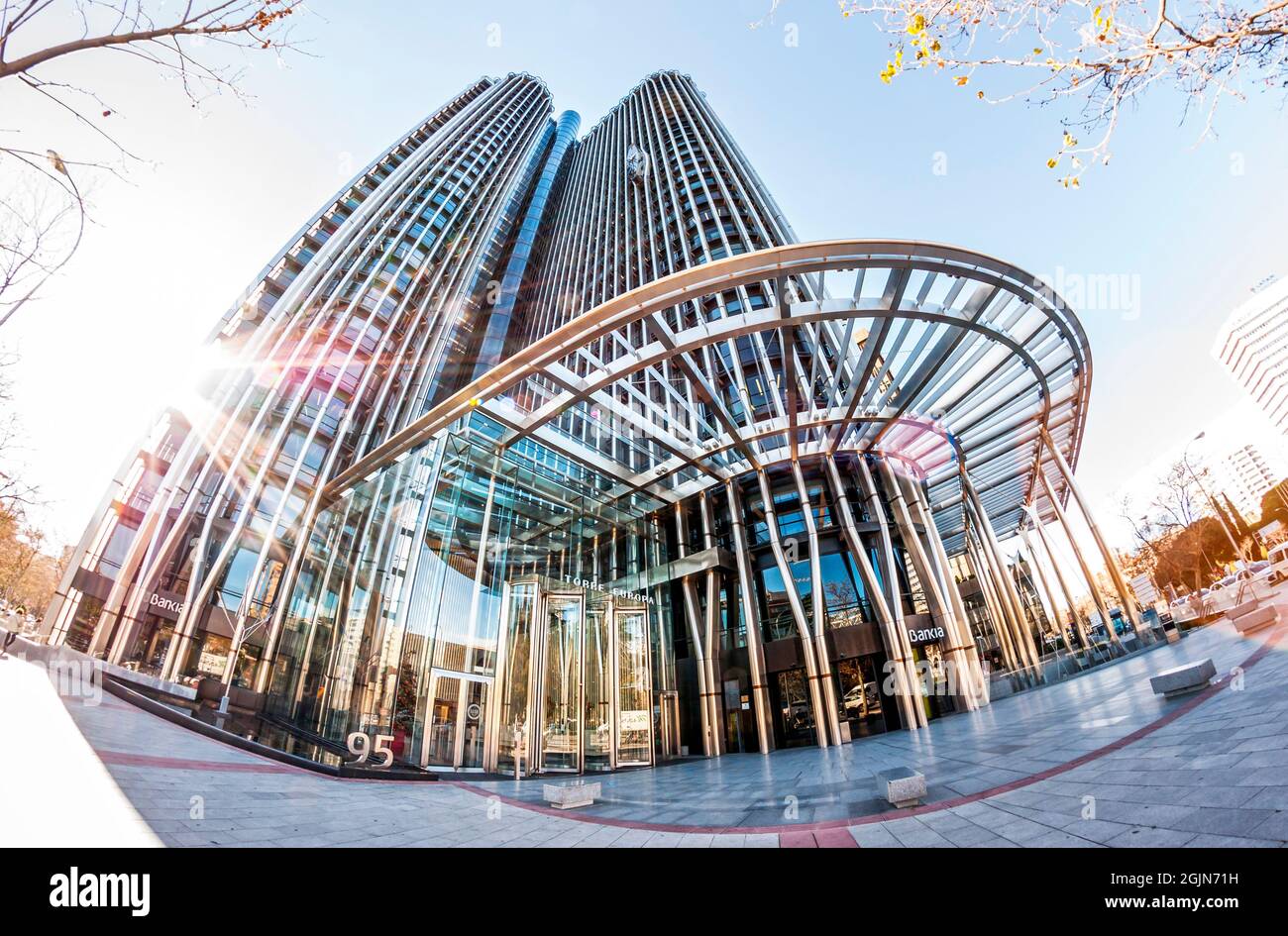 Torre bankia Banque de photographies et d’images à haute résolution - Alamy