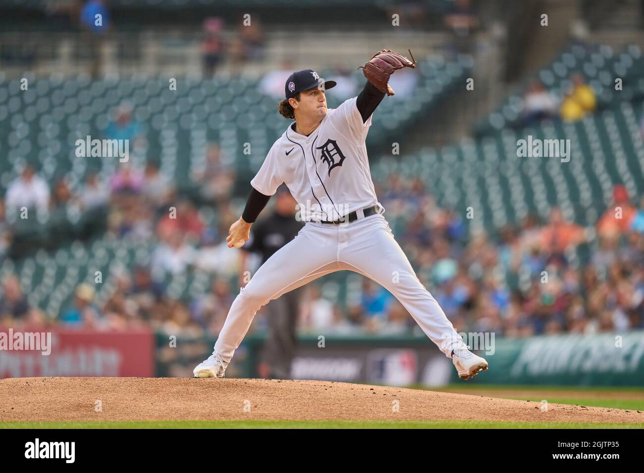 11 2021 septembre : le pichet de Detroit Casey Mize (12) lance un ...