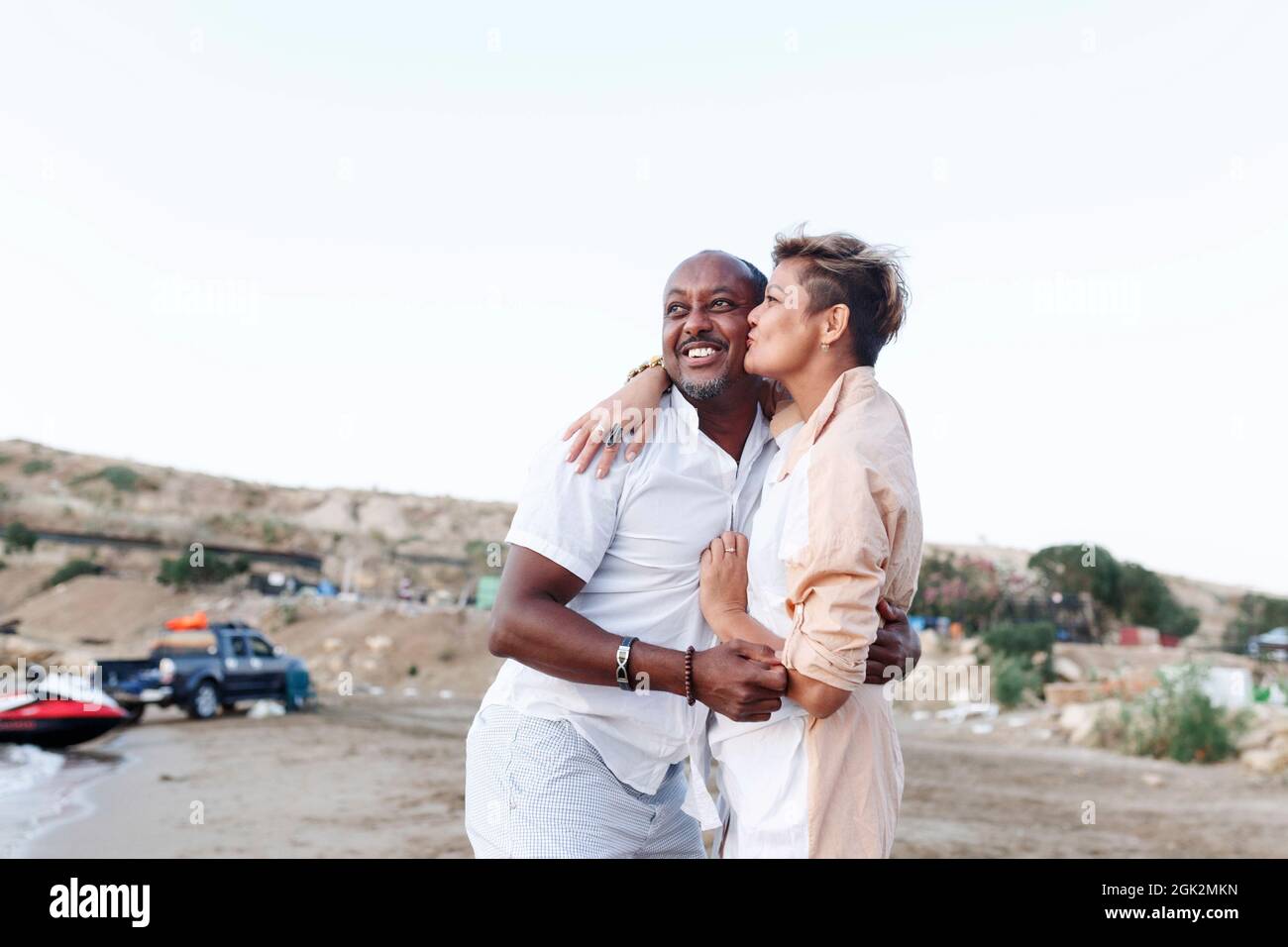 Couple mixte africaine Banque de photographies et d’images à haute ...