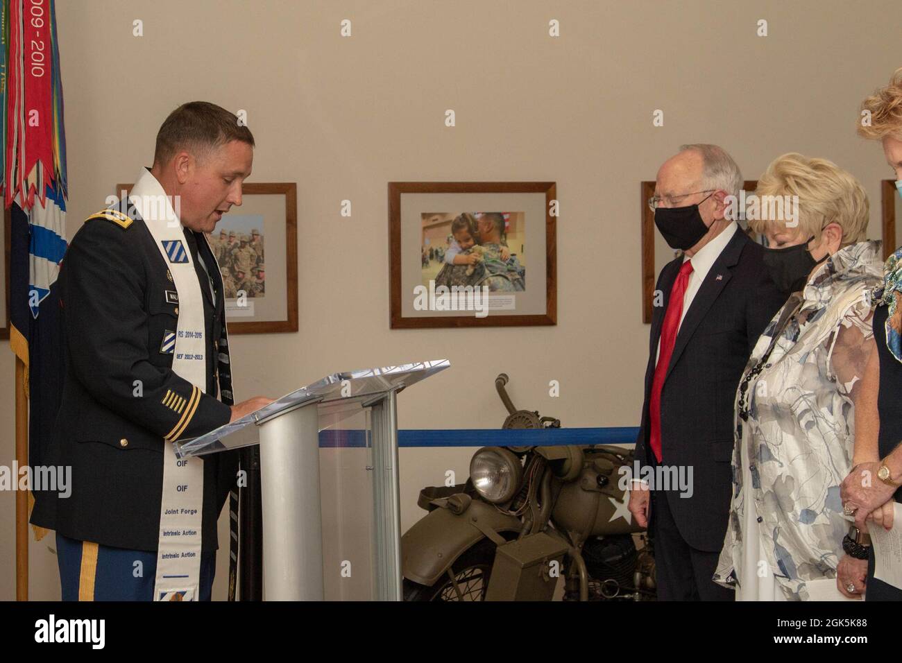 Aumônier de l'armée américaine (lieutenant-colonel) Christopher Wallace ...