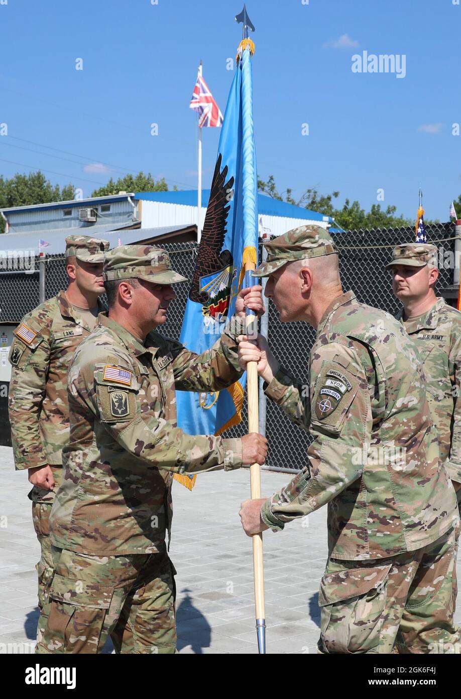 Commandant lang Banque de photographies et d’images à haute résolution ...