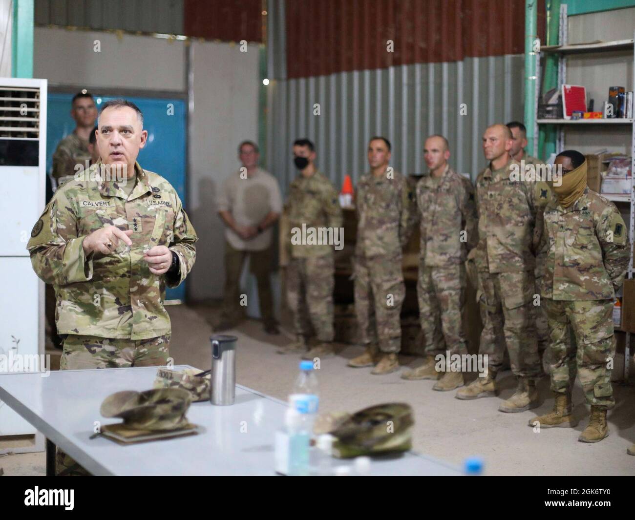 Lt gen paul t calvert Banque de photographies et d’images à haute ...