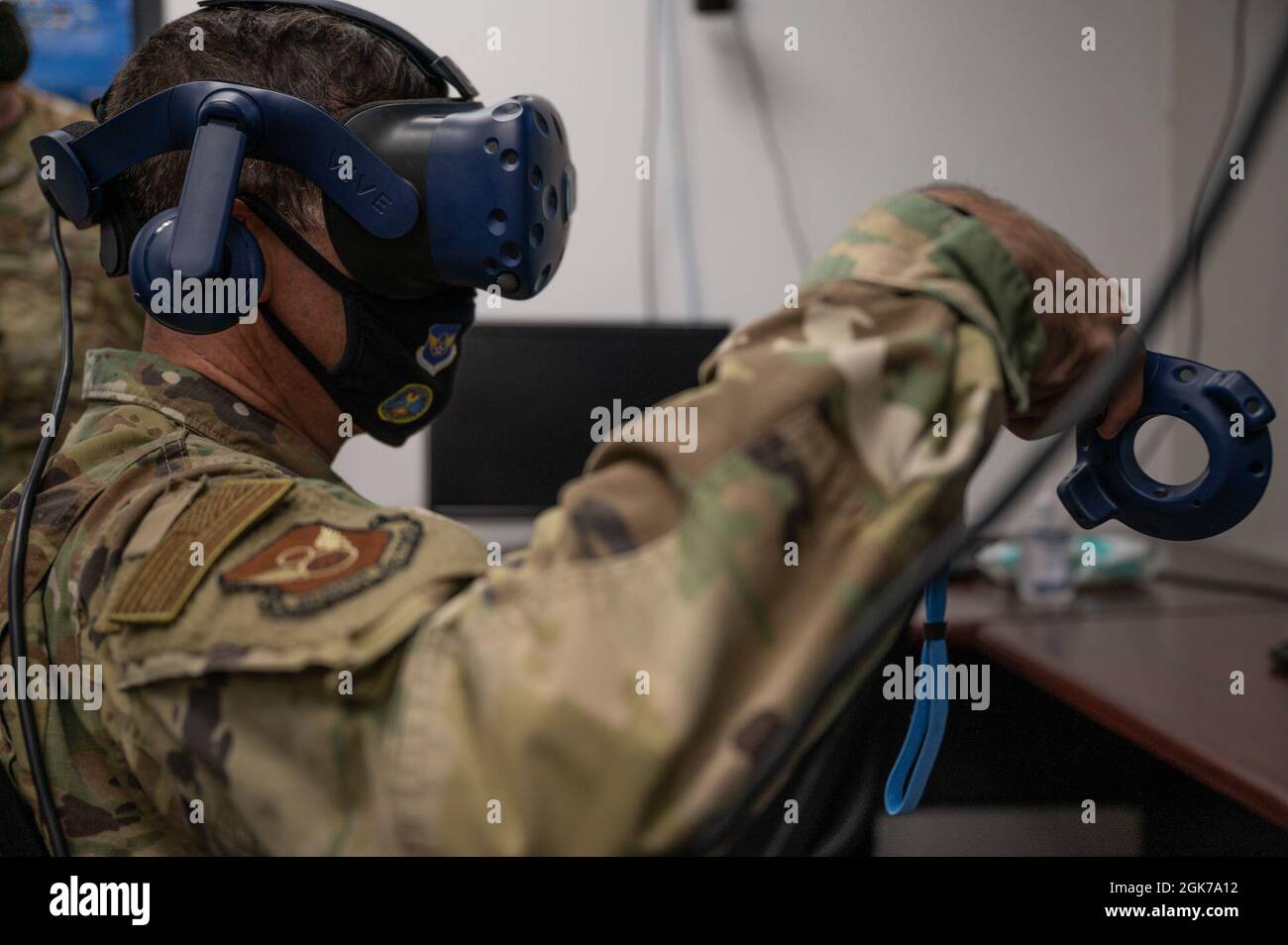 Le général de division Andrew Gebara, 8e commandant de la Force ...