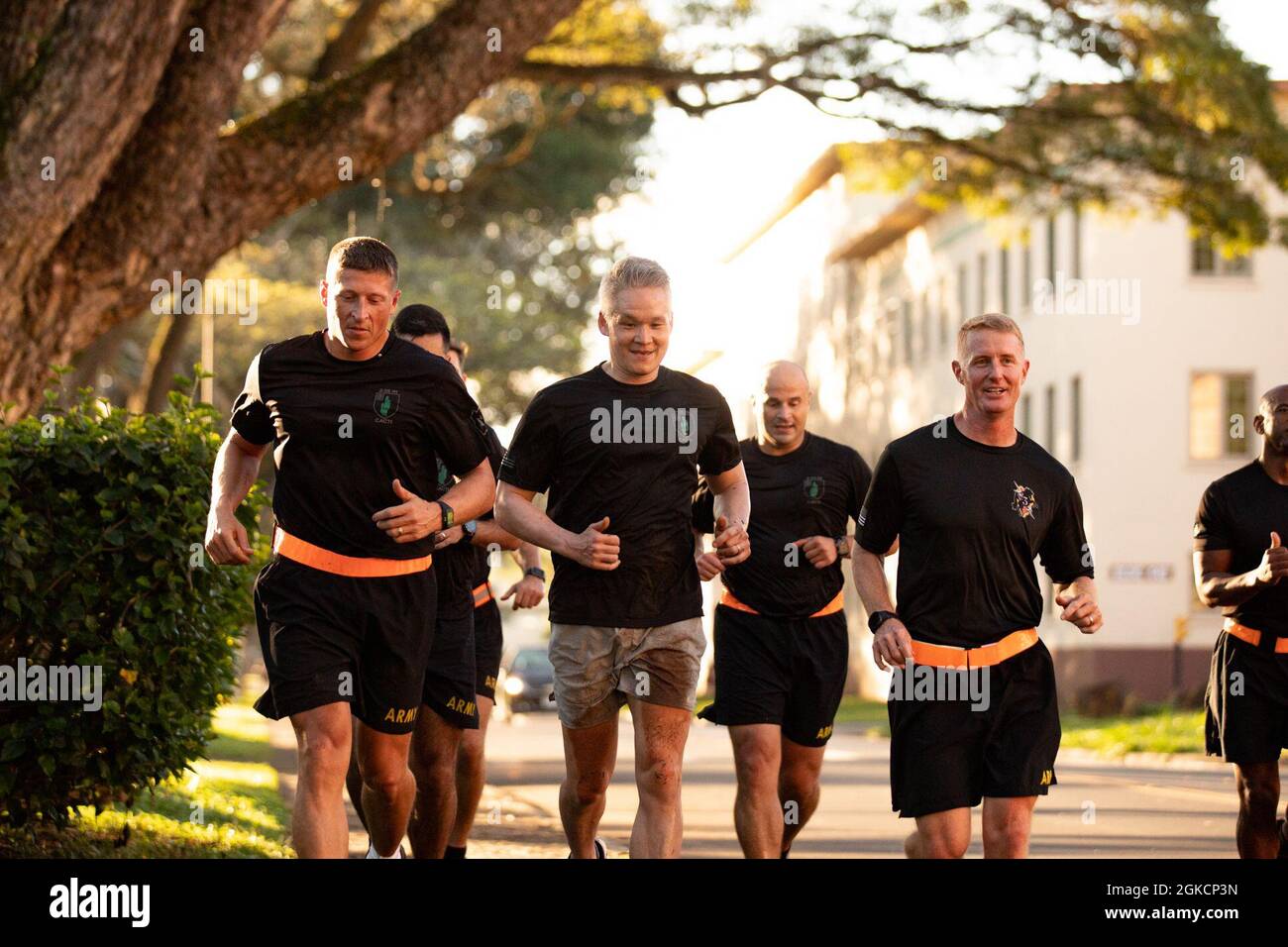 Ed Ray, membre de la famille Gold Star, lieutenant-colonel Jason ...
