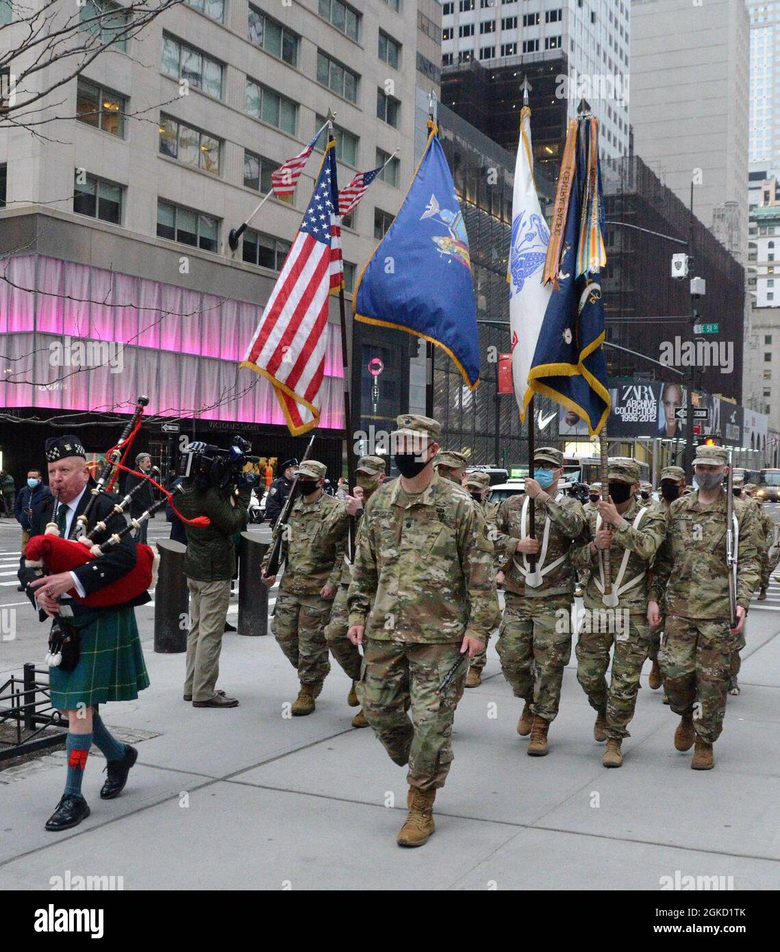 Le lieutenant-colonel Joseph Whaley, commandant du bataillon du 1er ...