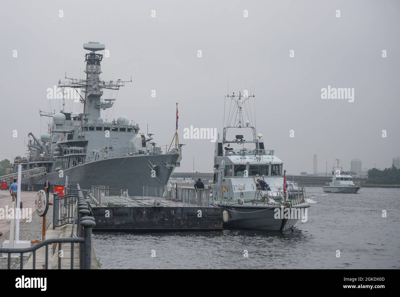 Hms malcolm Banque de photographies et d’images à haute résolution - Alamy