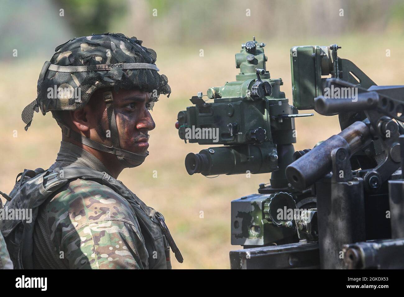 32nd field artillery regiment Banque de photographies et d’images à ...