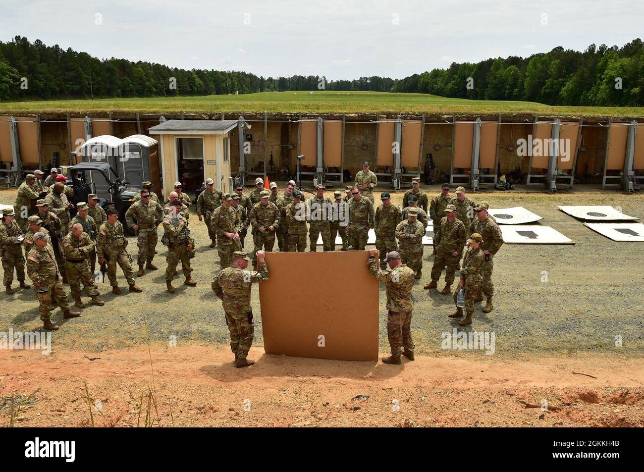 Le lieutenant-colonel David Stapp, le commandant adjoint du Centre d ...