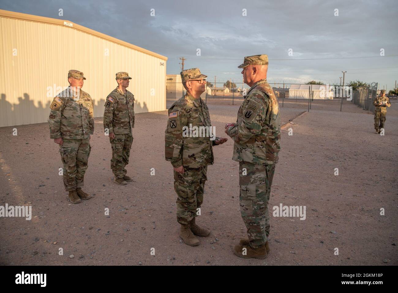 L'Adjudant-chef de l'armée américaine Christopher Corbett, quartier ...