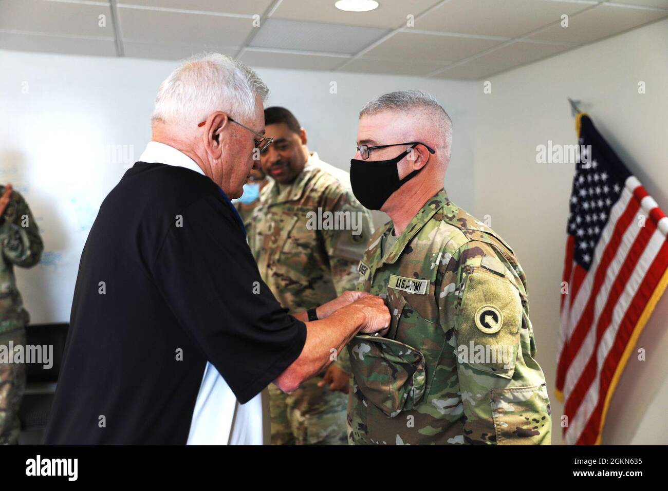 Sgt. Jason Nugent, officier non commissionné des services d ...