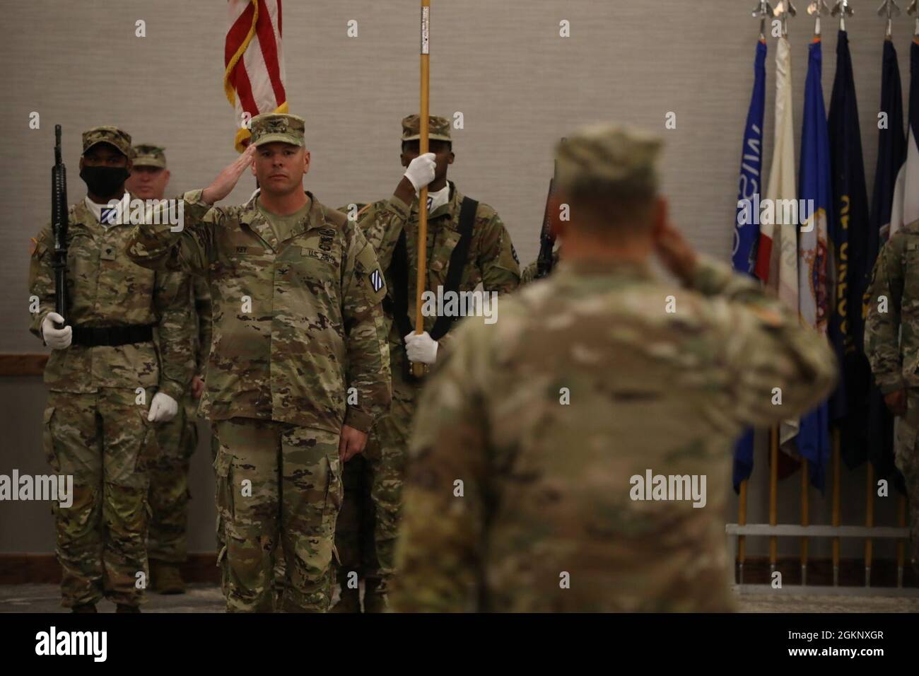 Le colonel David Key, commandant de la 3e brigade de soutien de la ...