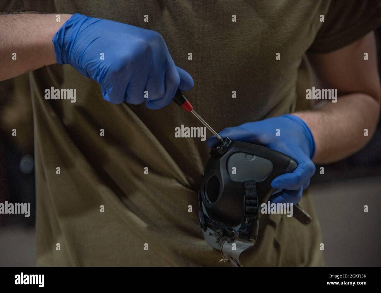 Avion de 1re classe Aaron Slack, 23e Escadron de bombardement ...