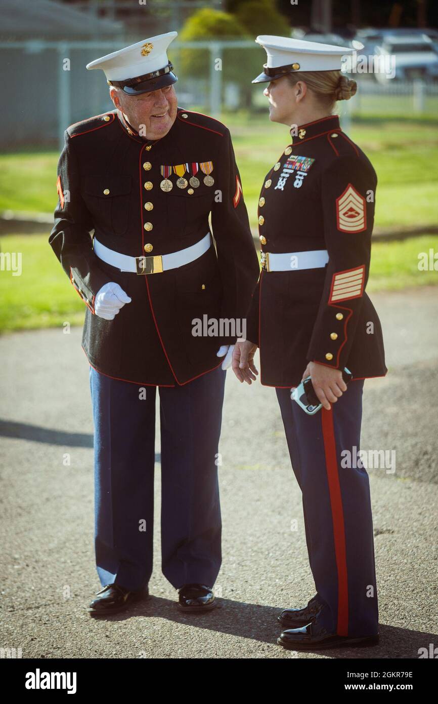 U.S. Marine corps PFC. Bob McCoy, ancien combattant de la Seconde ...