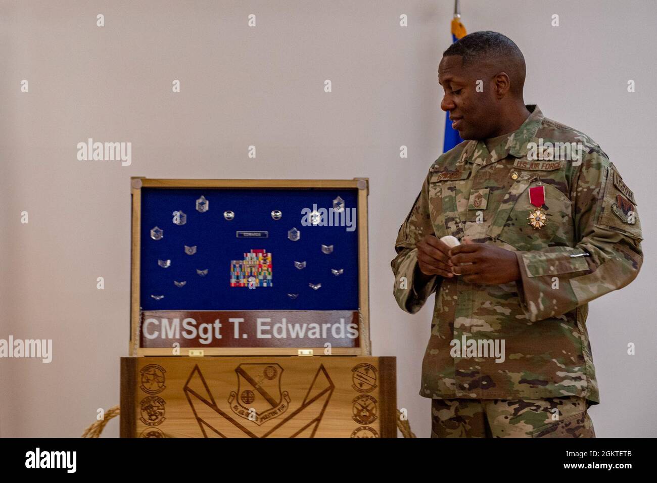 Retirement shadow box Banque de photographies et d’images à haute ...