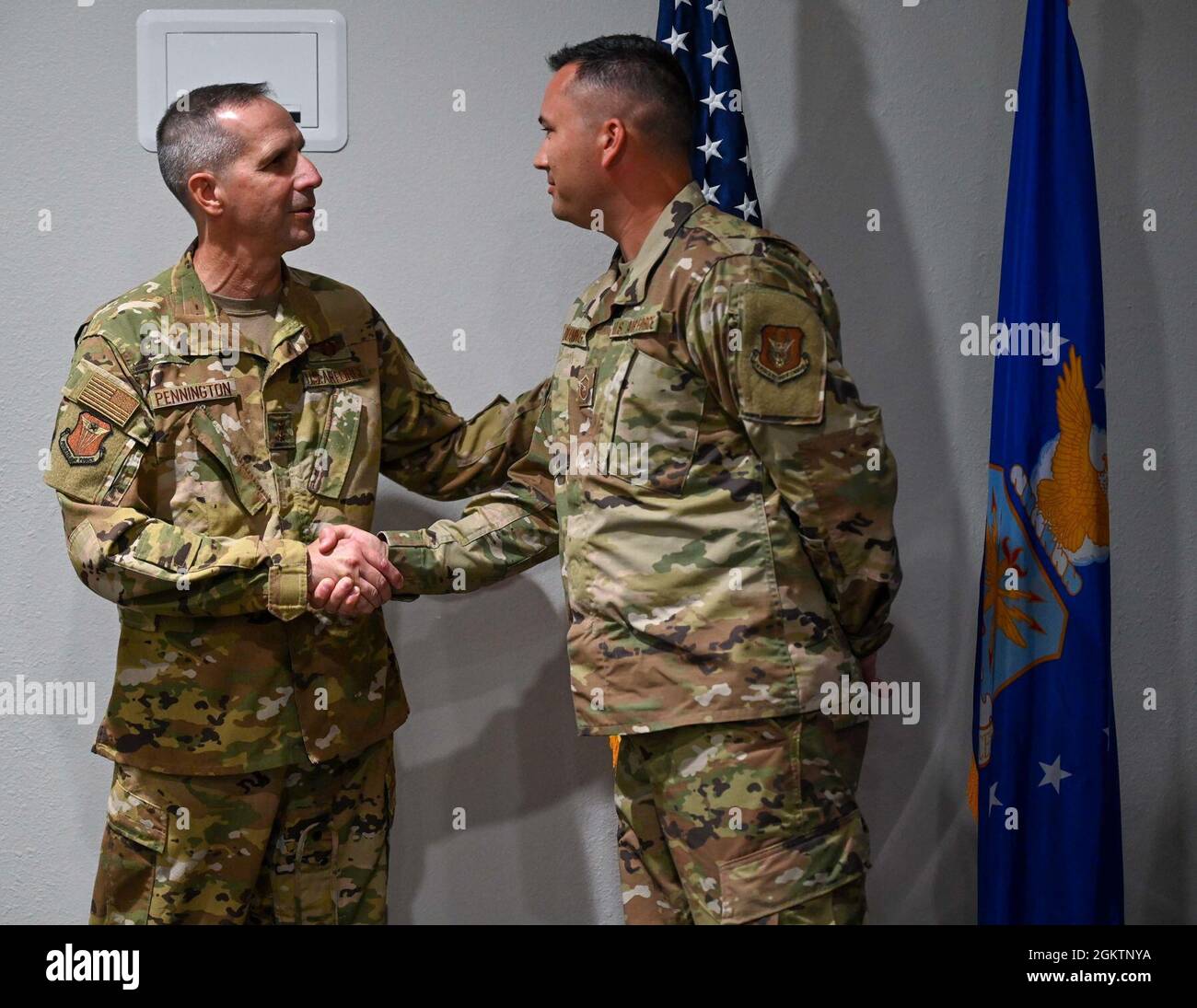 Le général de division Jeffrey Pennington, commandant de la 4e Force ...