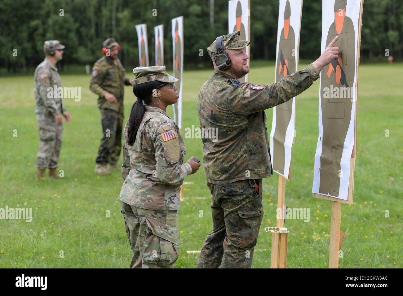German armed forces badge of marksmanship Banque de photographies et d ...