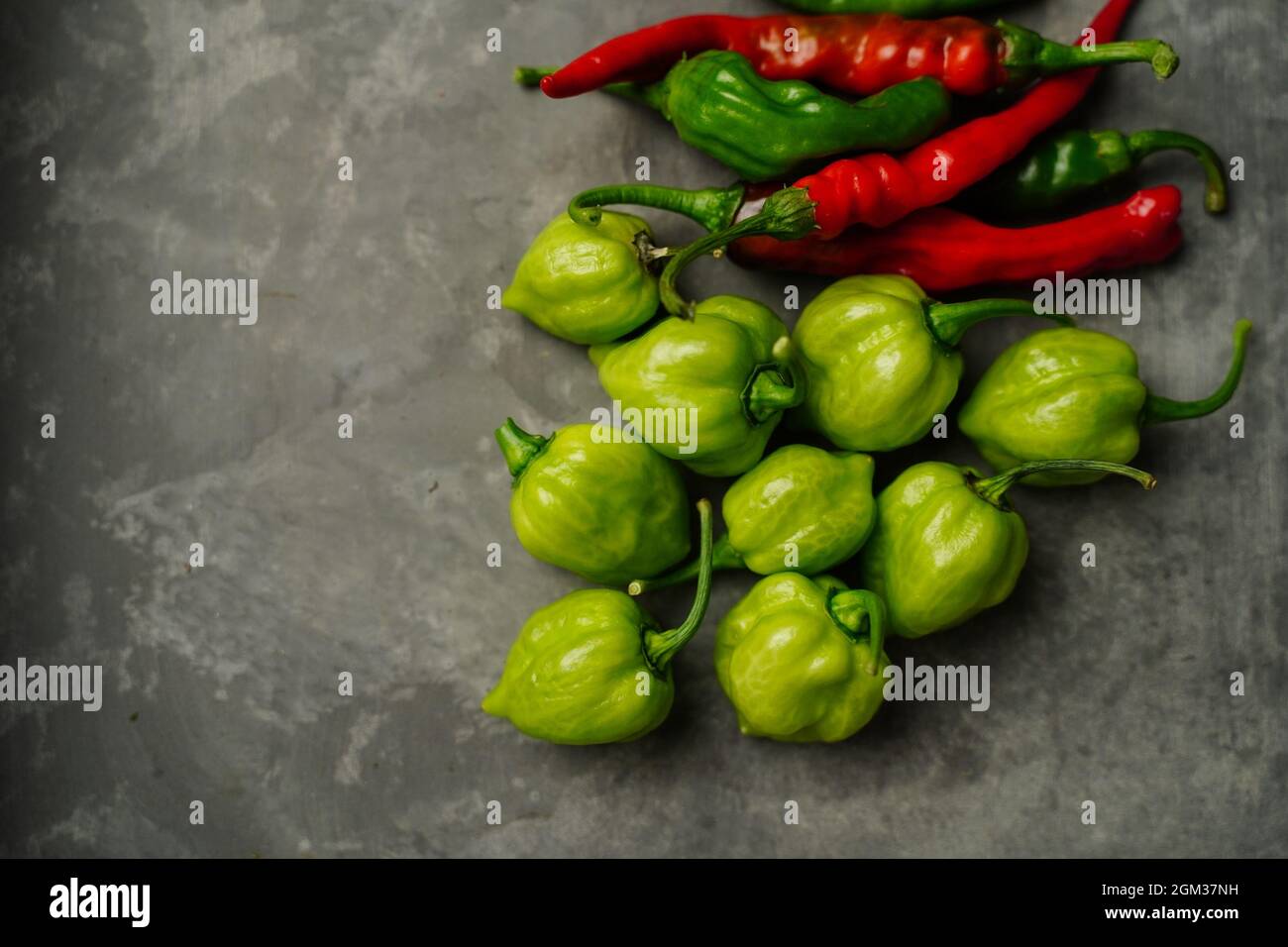 Types de piment Banque de photographies et d’images à haute résolution ...