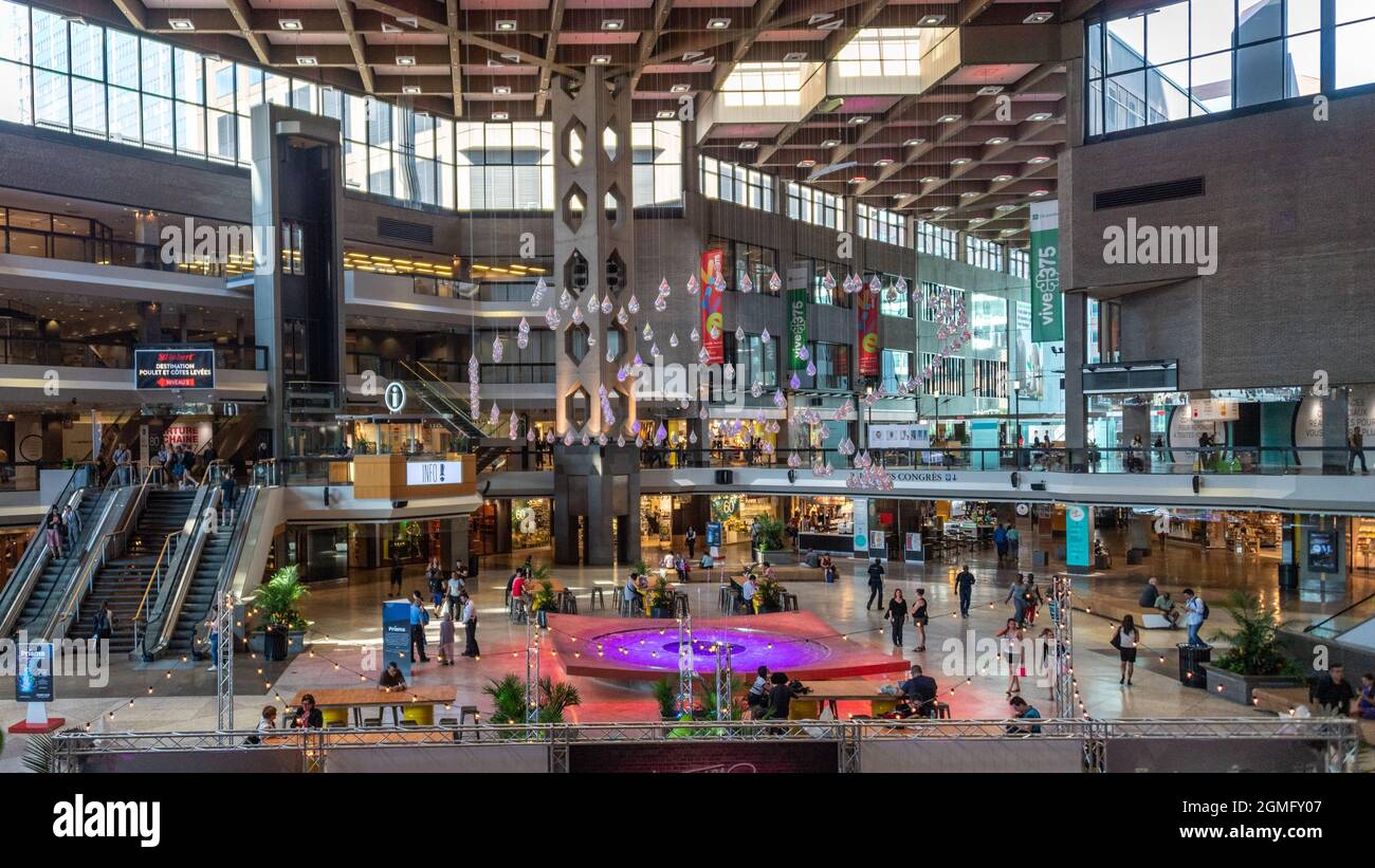 Montreal shopping mall Banque de photographies et d’images à haute ...