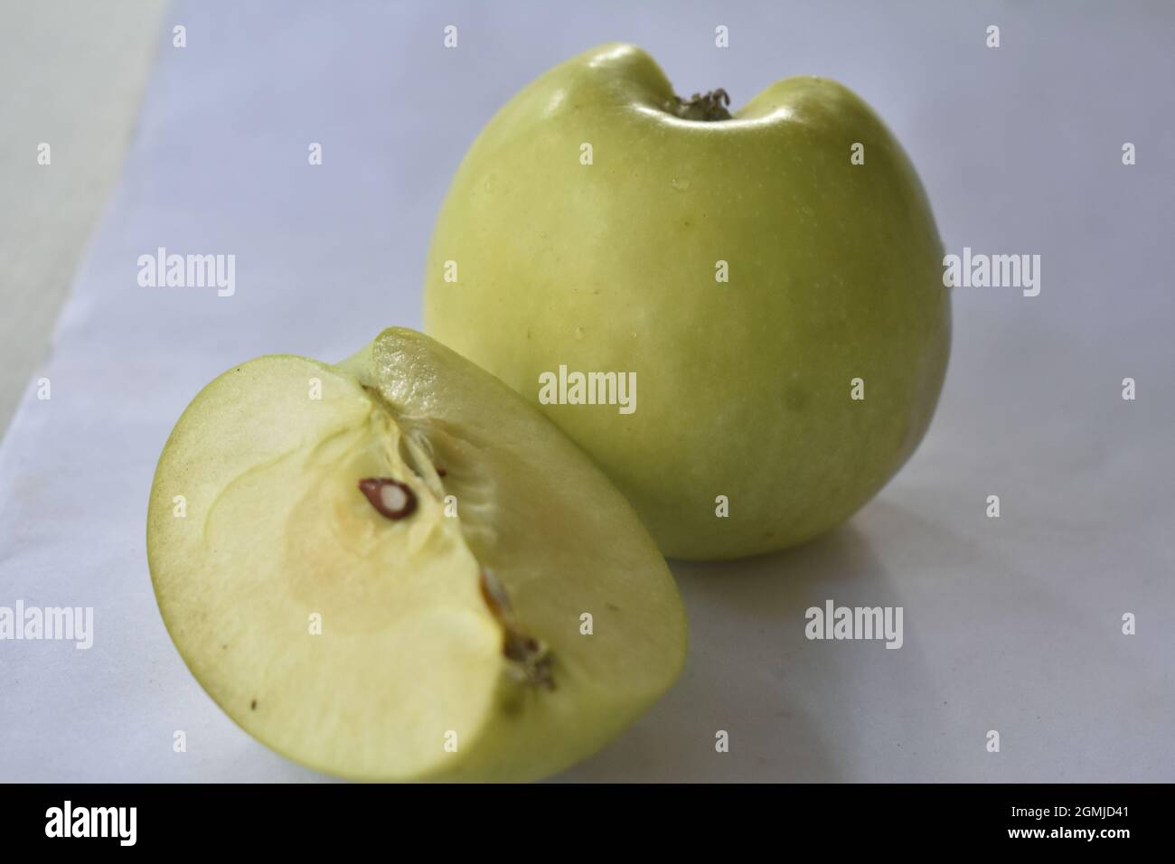 Pommes camée Banque de photographies et d’images à haute résolution - Alamy