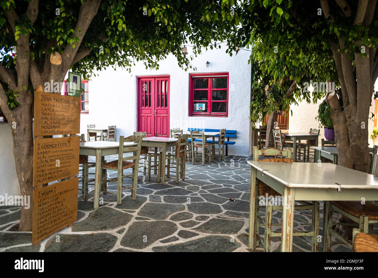 Restaurant grec traditionnel Banque de photographies et d’images à ...