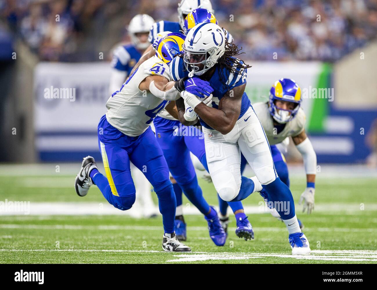 19 septembre 2021: Indianapolis Colts Tight End Mo Alie-Cox (81) court ...