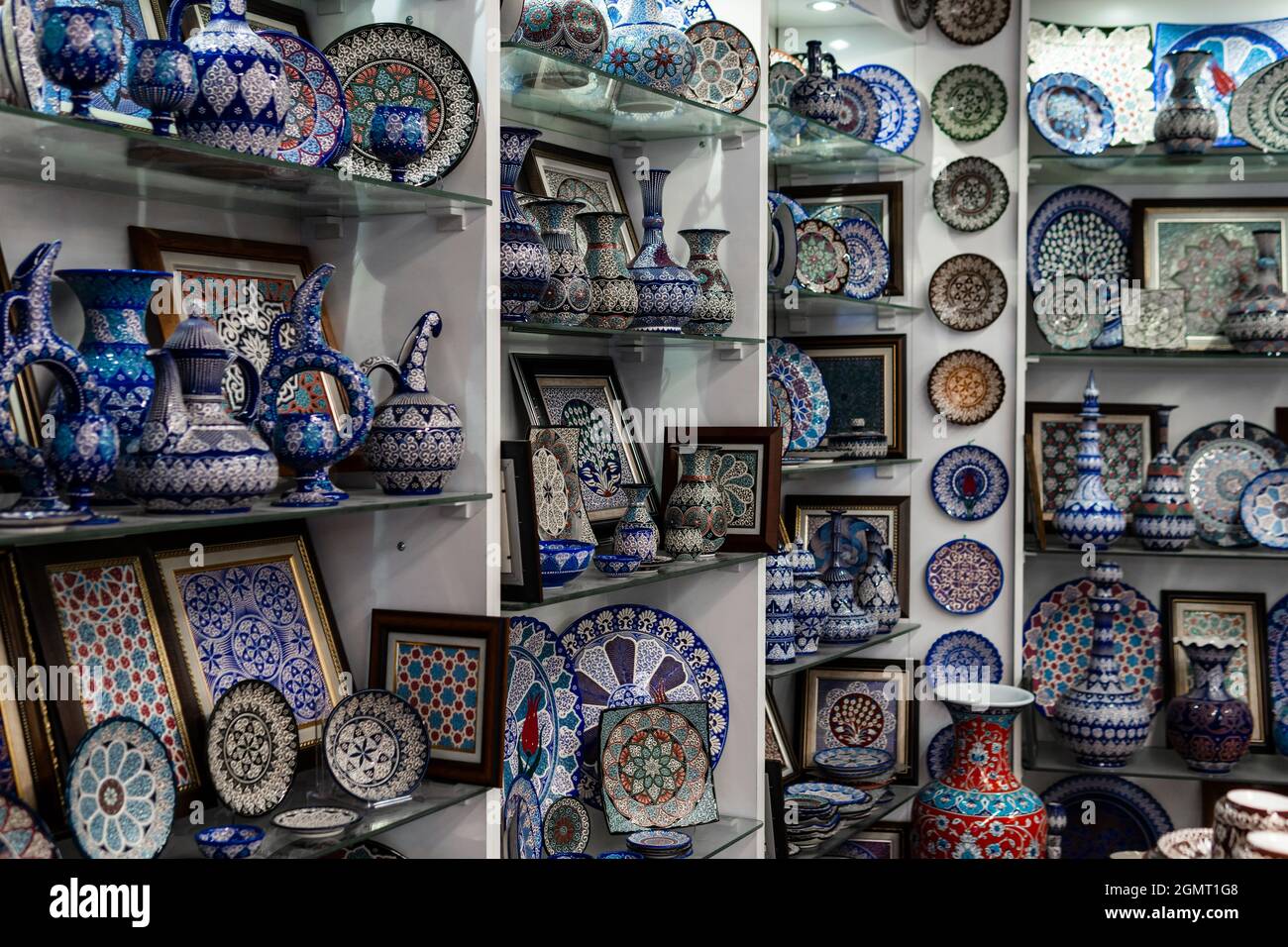 Plaques de céramique, image de la céramique traditionnelle turque ...