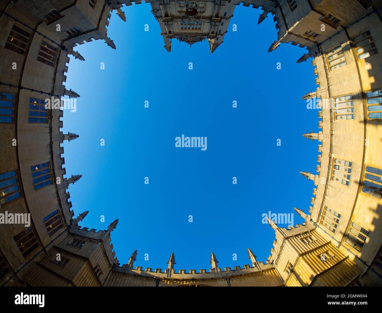 Oxford, Angleterre - 6 février 2020 nous voyons ici l'un des bâtiments ...